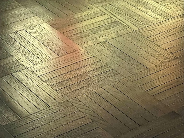 dyspeptic and sore | thee istsfor manity reader